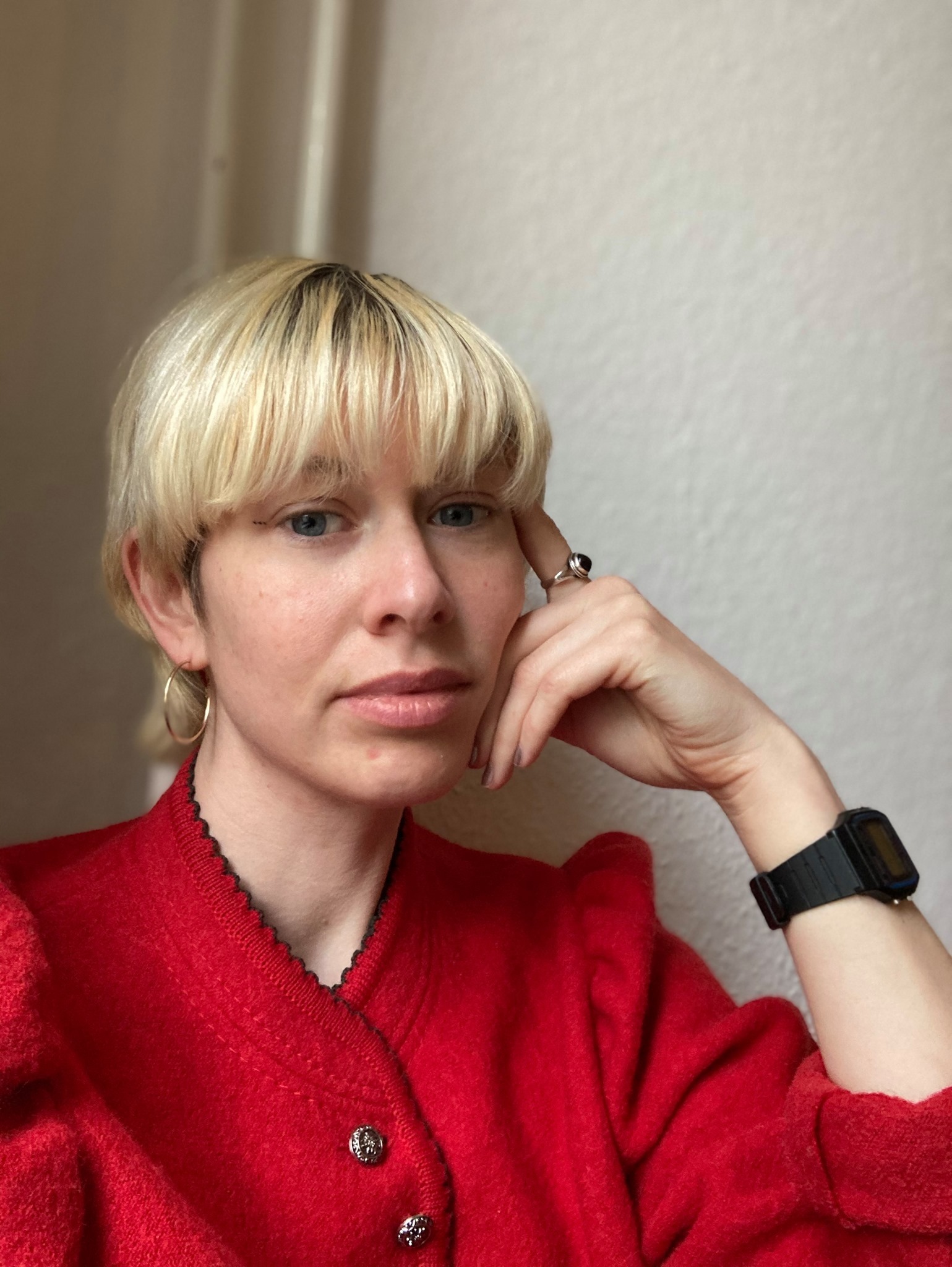 sara-hauser-_-lyrikerin | Literatur outdoors – Worte sind Wege