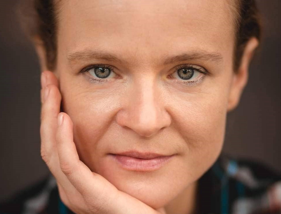 „Gleichberechtigung leben“ Anna Ortmann, Schauspielerin _ Give Peace A ...