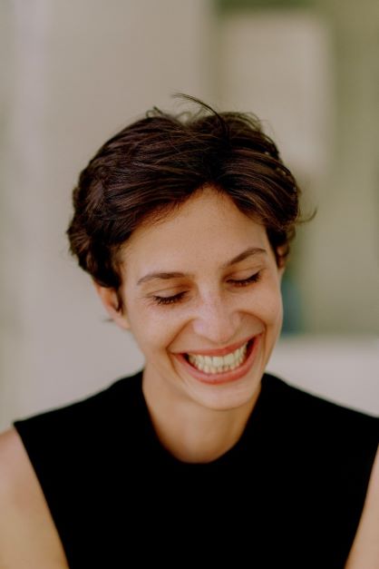 „dass sich Theater radikal öffnet und der Gesellschaft hautnah begegnet ...