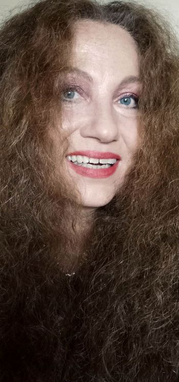 „Musik kann das Leben beflügeln“ Sybil Amber, singer-songwriter _ Wien ...