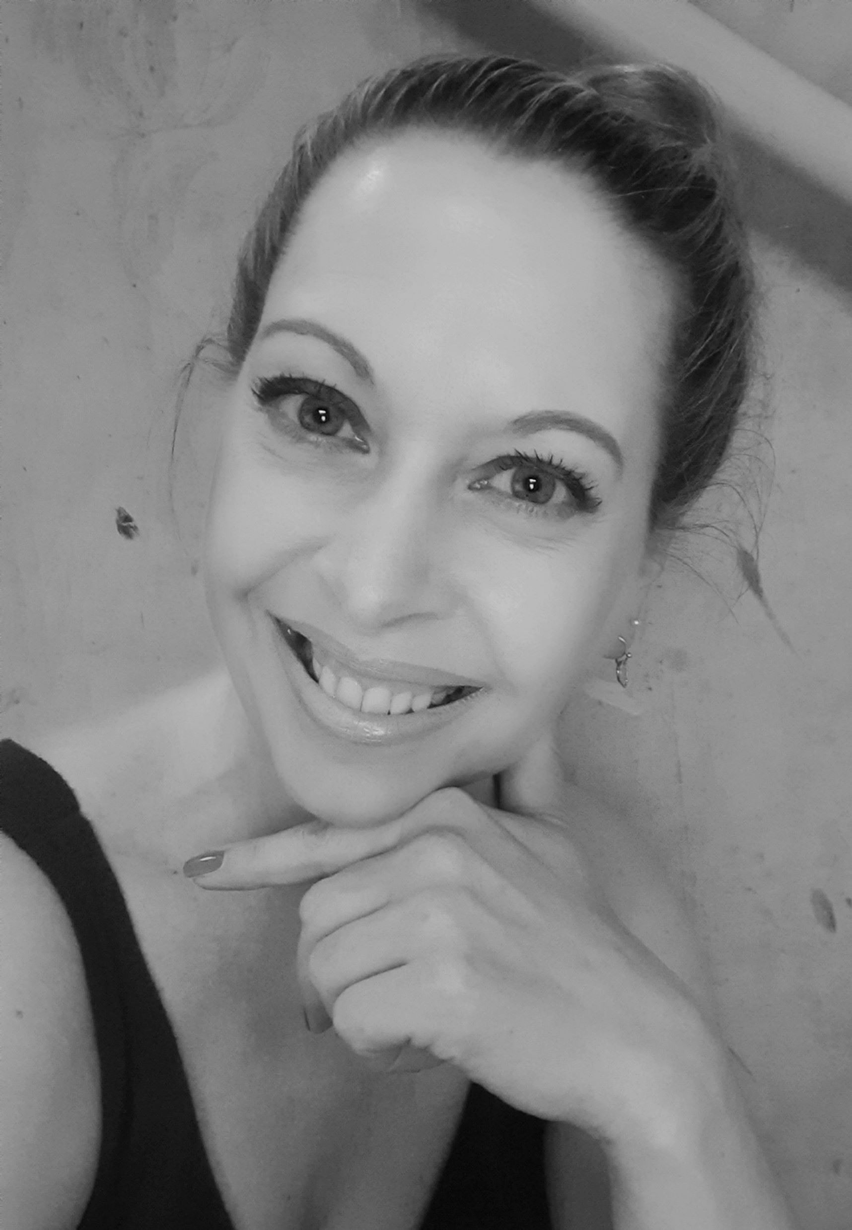 „Kunst steht immer für Neubeginn – jeden Tag auf`s Neue“ Daniela Elisa Mayer, Schriftstellerin ...