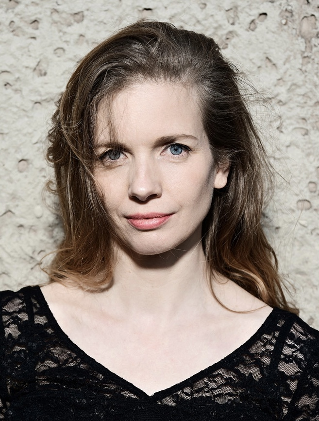 „Grabenkämpfe“ Ina Jaich, Regisseurin, Schauspielerin _ Give Peace A ...